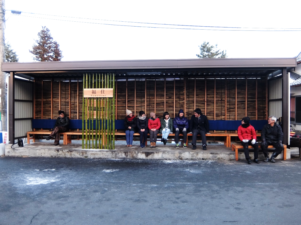福住バンブーバスストッププロジェクトのバス停待合所完成 Completion of bamboo bus stop in Fukusumi ...